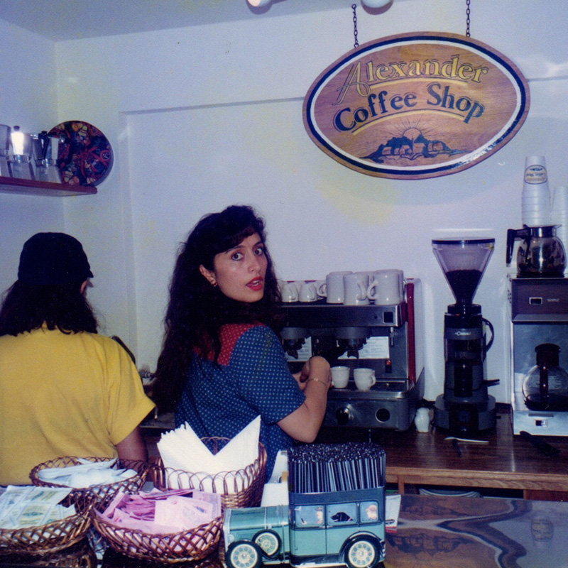 Nuestra Historia Viejo - Alexander Coffee